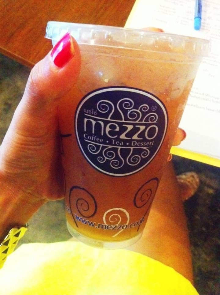 รีวิว Mezzo Coffee เซ็นทรัล ลาดพร้าว - ชามะนาว รสชาติดี @ Mezzo ...