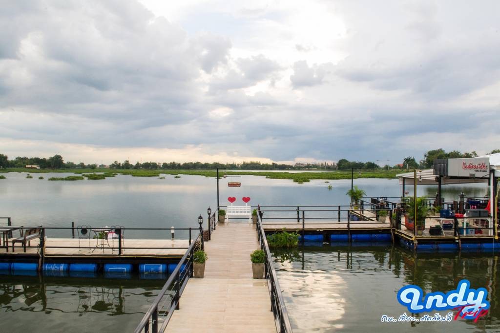 รูป Lakeside Coffee & Cuisine - Wongnai