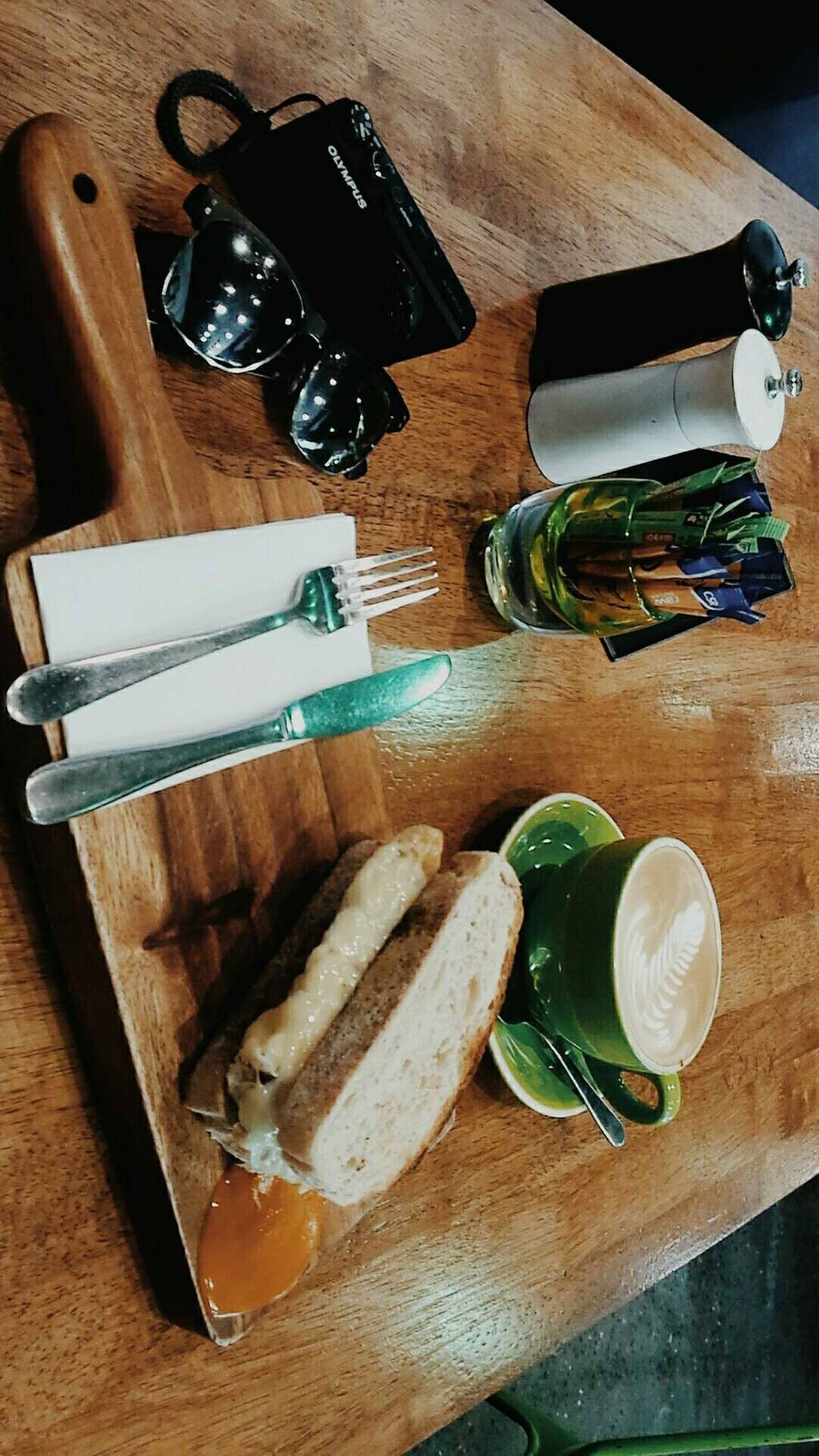 รีวิว Deer Sir & Design Portside wharf - ร้านกาแฟ อาหารก็อร่อย