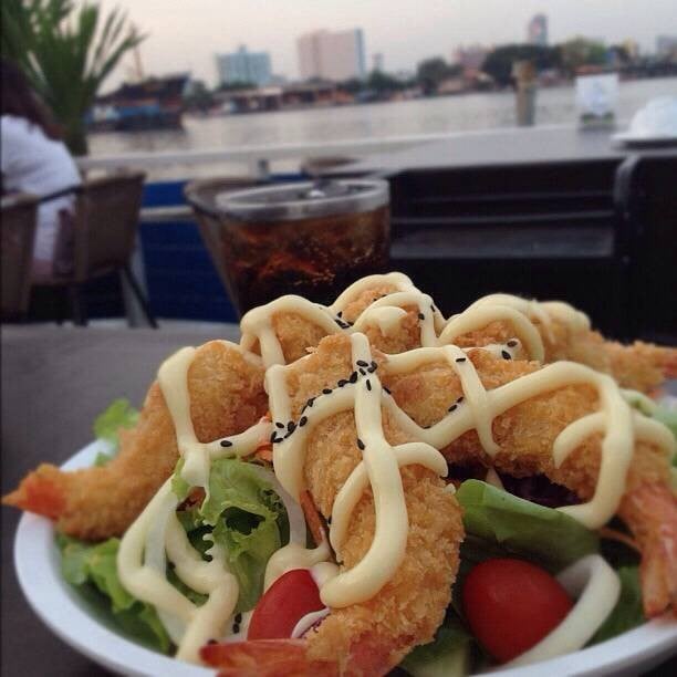 รีวิว The Wave Restaurant - ร้านอาหารบรรยากาศริมแม่น้ำเจ้าพระยา - Wongnai