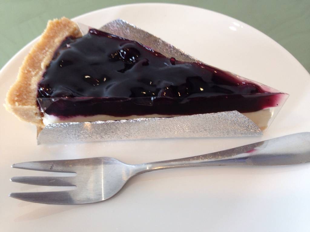 รีวิว Ju Cafe' Coffee & Dessert - ร้านเล็กๆ กะทัดรัดดี