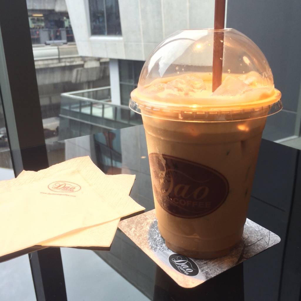 รีวิว Dao Coffee Shop (SQ1) สาขา 0000 - กาแฟลาวหอมนุ่มละมุน