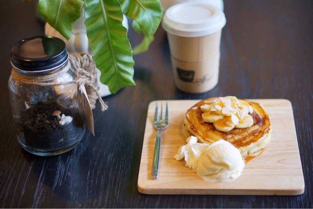รีวิว NOB Cafe' สีลม - knob cafe' is one of new destination lifestyle ...