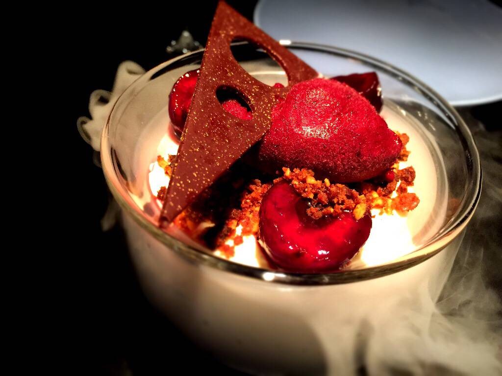 รีวิว Hakkasan Shanghai - Fusion Chinese restaurant in Shanghai! You ...