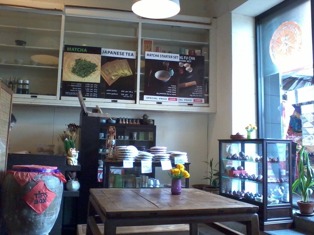 รีวิว Double Dogs Tea Room - Tea room สุด chic กลางย่านเยาวราชที่คนรัก ...