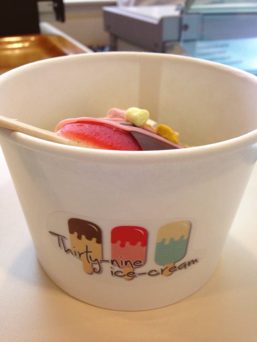 รีวิว Thirty-nine Ice-cream The Sense ปิ่นเกล้า - ไอศครีมโฮมเมด รสชาติ ...