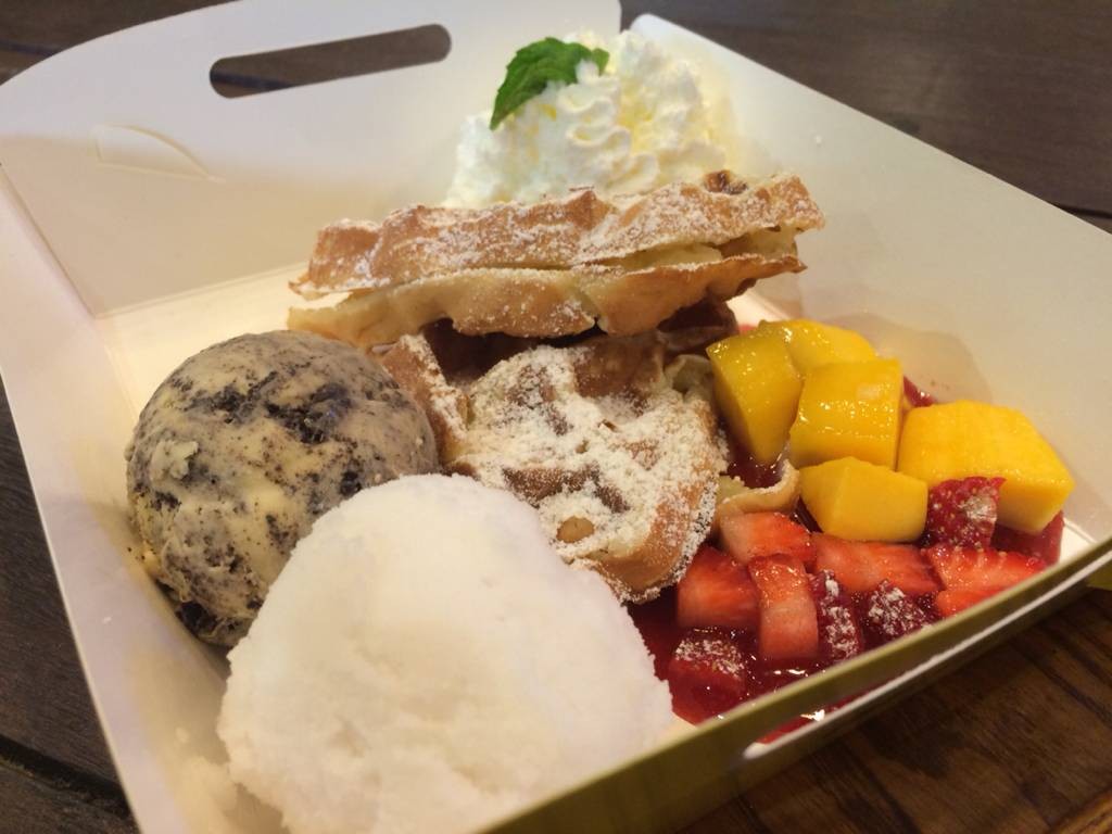 รีวิว iberry Cafe ดิ อเวนิว รัชโยธิน - ขนมและเครื่องดื่มอร่อยมาก ...
