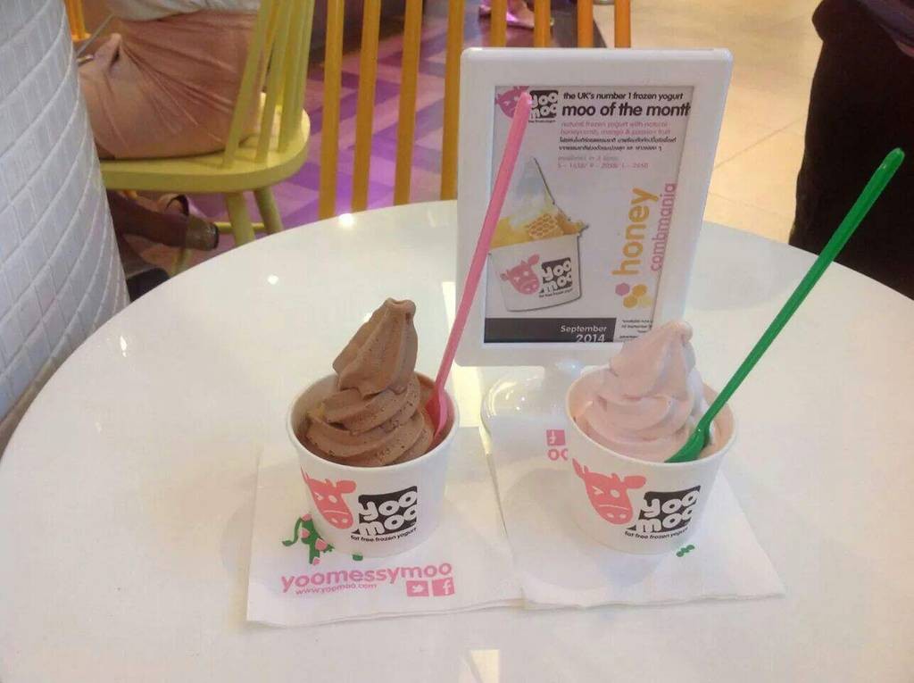 รีวิว Yoomoo frozen yogurt สยามพารากอน - อร่อยหอมนม