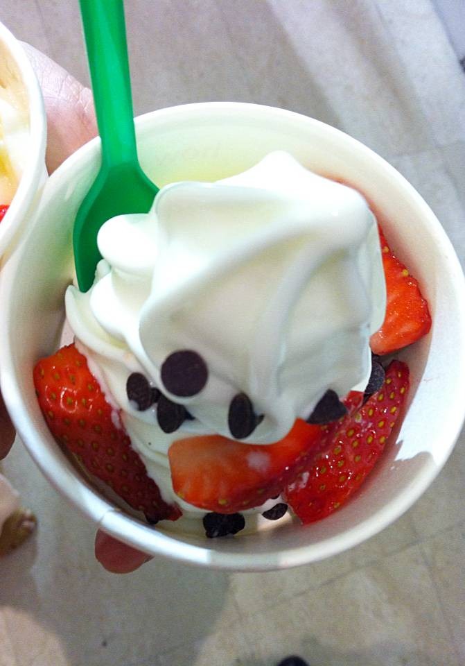 รีวิว Yoomoo frozen yogurt สยามพารากอน - Yoomoo ไอศกรีมโยเกิร์ตสดบุกงาน ...