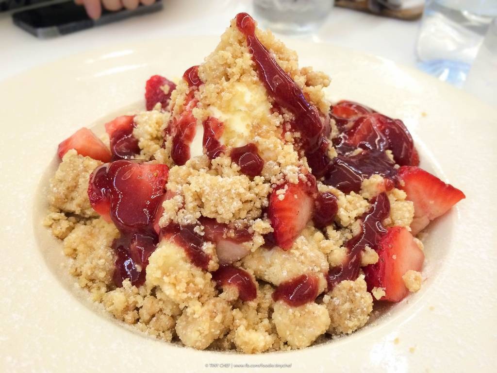 รีวิว FLUFF Pancake Cafe สยามพารากอน - ตกแต่งจานสวย แต่ถ้ารสชาติเข้มข้น ...