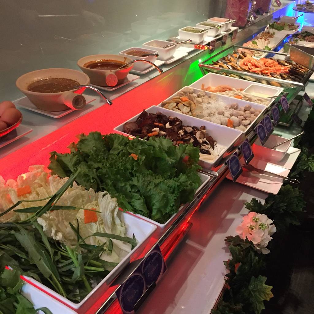 รีวิว BANGKOK BALCONY Baiyoke Sky Hotel ชั้น 81 - มื้อค่ำบนที่สูง