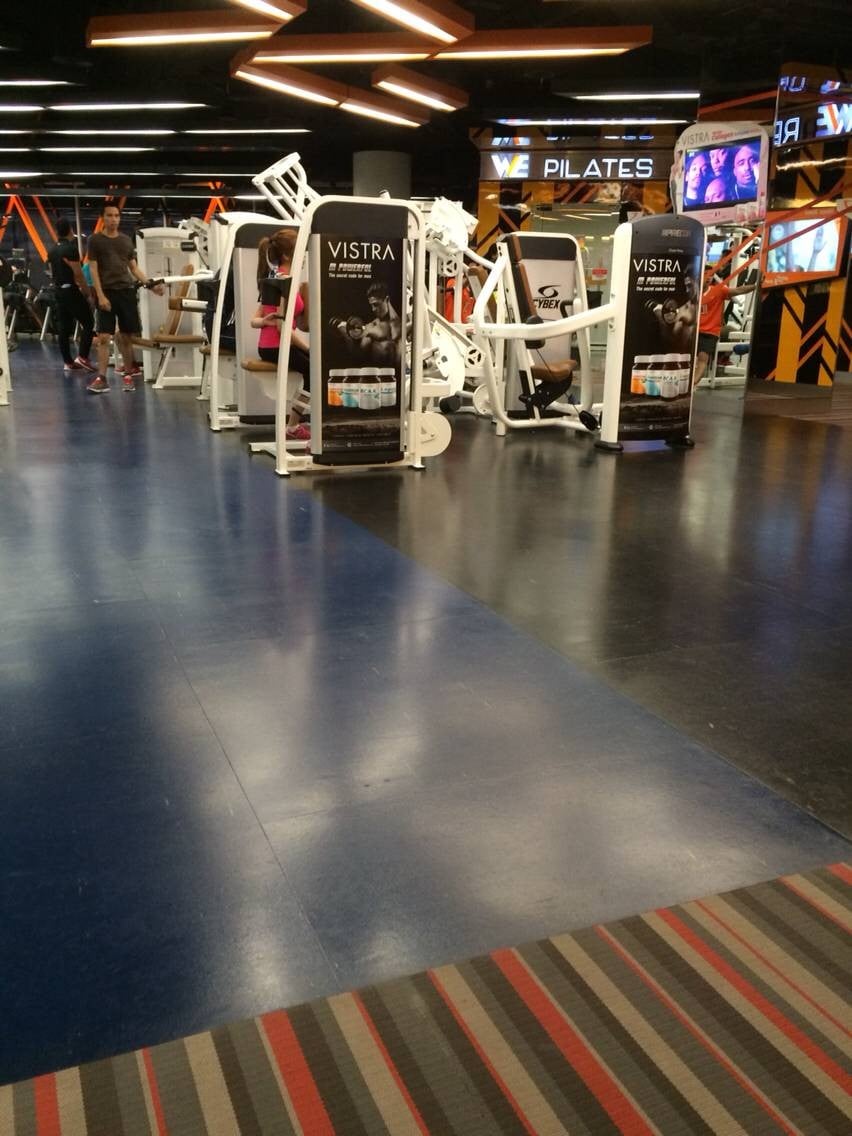 รีวิว WE Fitness Society เอกมัย - เครื่องเล่นได้มาตรฐาน แต่คลาสเล่นไม่ ...