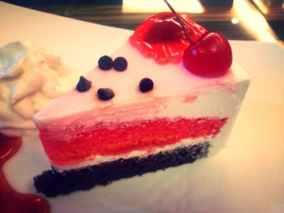 รีวิว Ikuma koffy Coffee & Bakery - หม่ำหนมกันมั๊ย!!