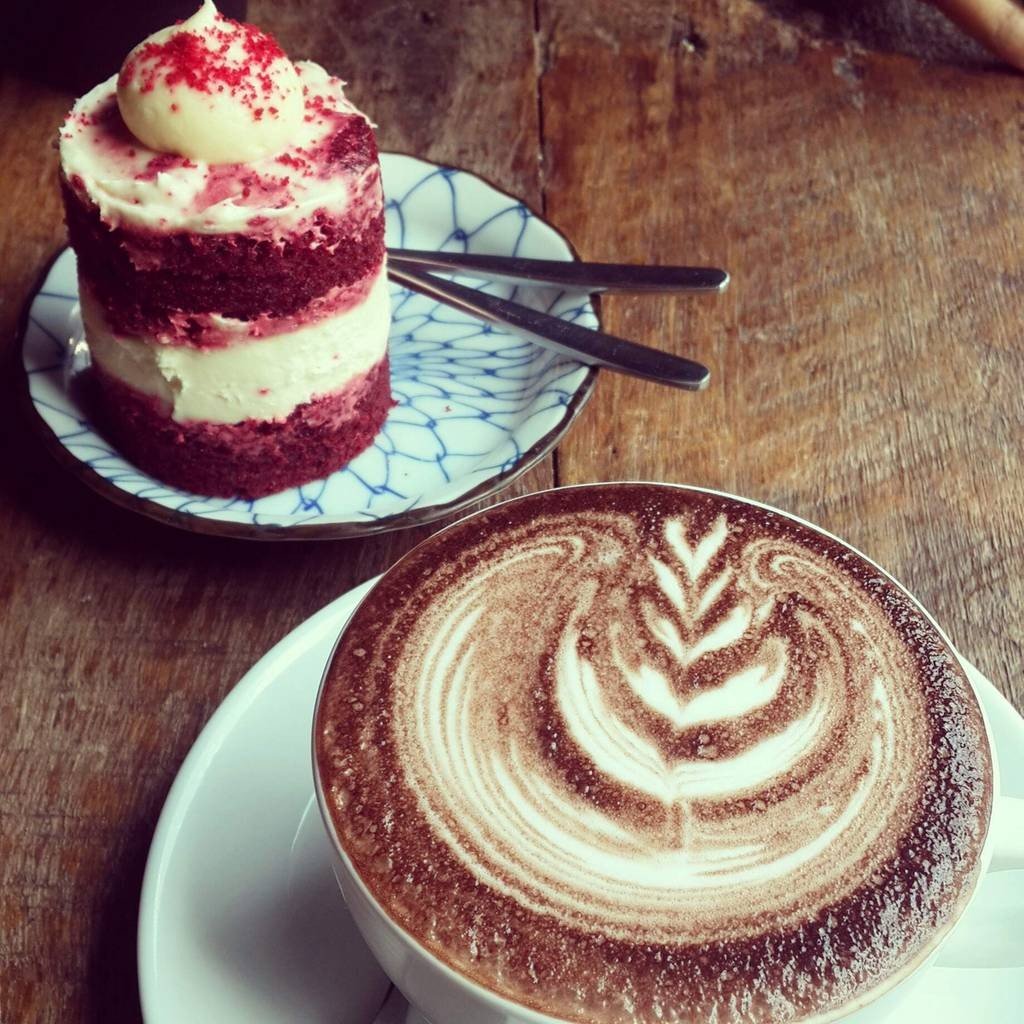 รีวิว Casa Lapin Ari Josh Hotel - Hot Chocolate & Red Velvet มันชิคมาก!