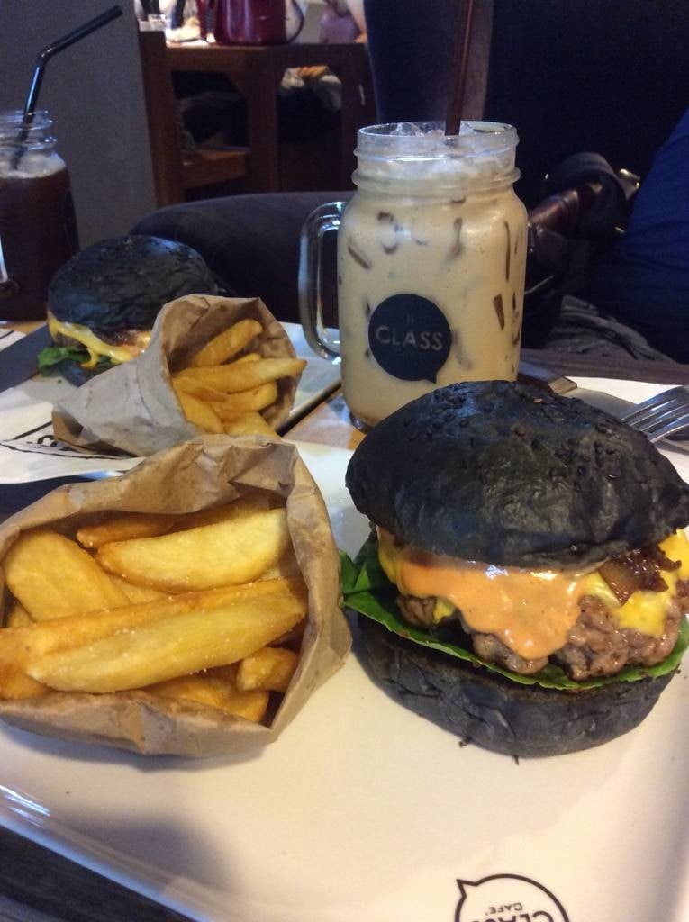 รีวิว CLASS Cafe' วัดบูรพ์ - scale berger by class