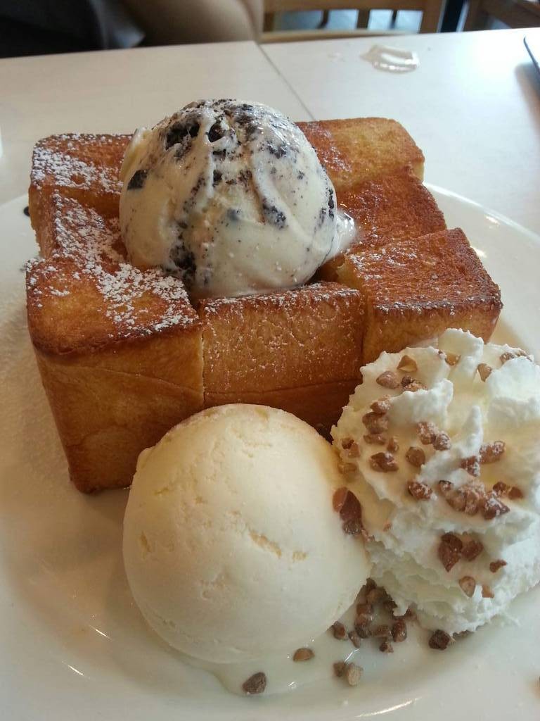 รีวิว After You Dessert Cafe ทองหล่อ 13 - Original Honey toast - Wongnai