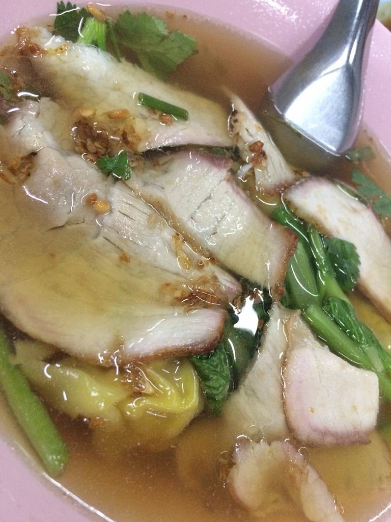 รูป ช. บะหมี่เกี๊ยวหมูแดง รามคำแหง 118