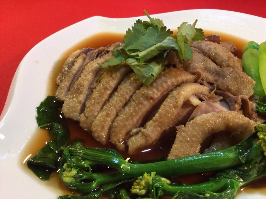 รีวิว wo wo tou - สลัดกุ้งทอดวาซาบิ , ปูนิ่มผัดพริกเกลือ , หมูแดงฮ่องกง ...