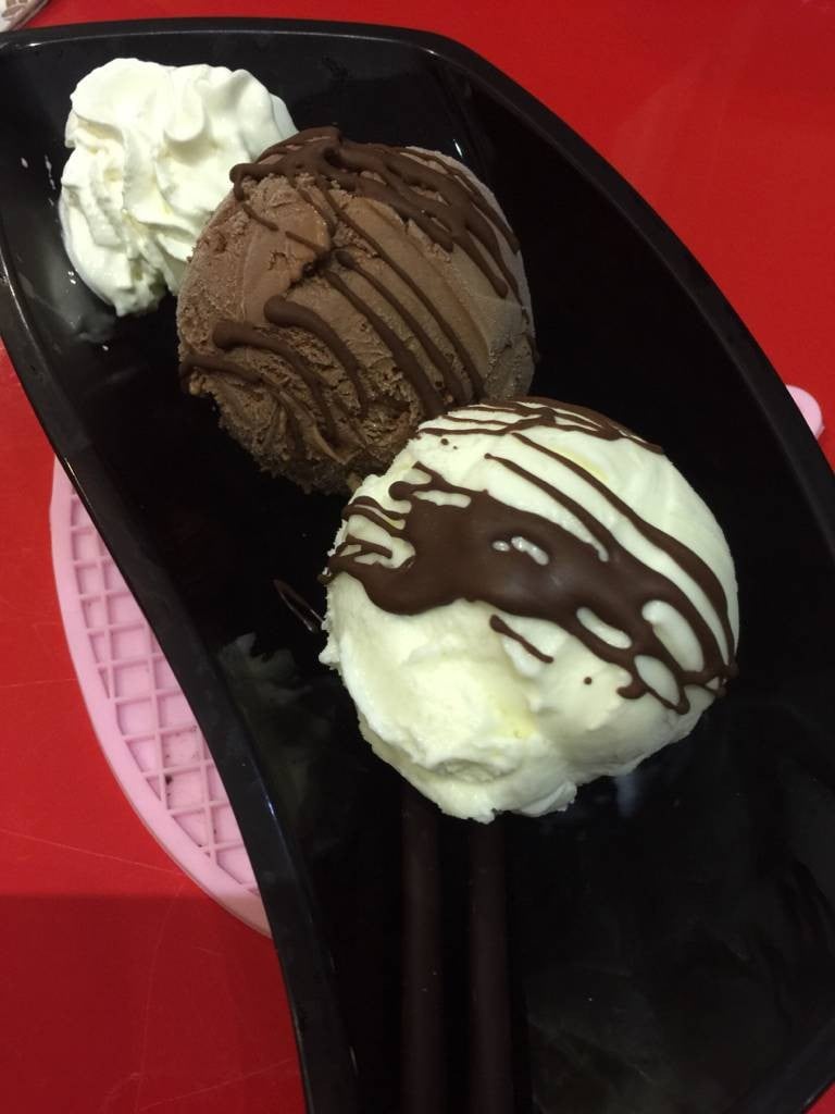 รีวิว Ice cream studio - ไอศกรีมโฮมเมดเข้มข้นอร่อยมากๆ
