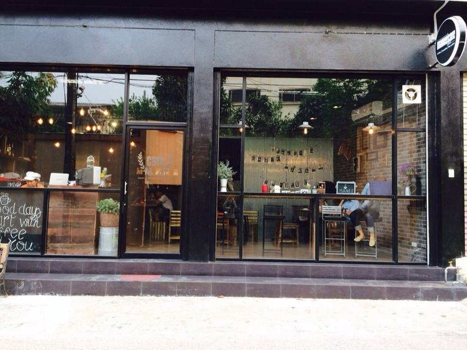 รีวิว Manee Cafe - nice cafe in maesai