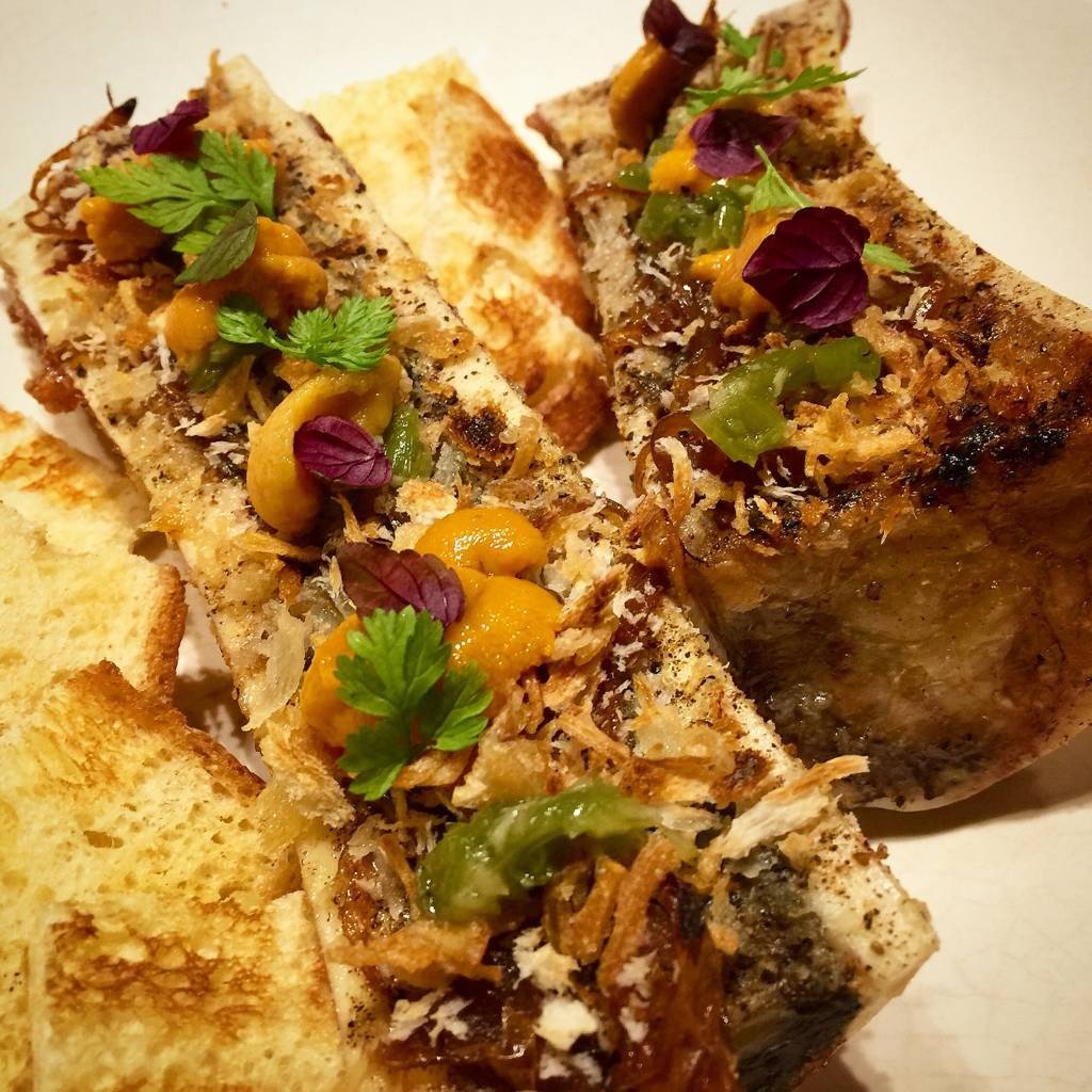 รีวิว Fillets สี่พระยา - New Signature Dish : Grill Bone Marrow