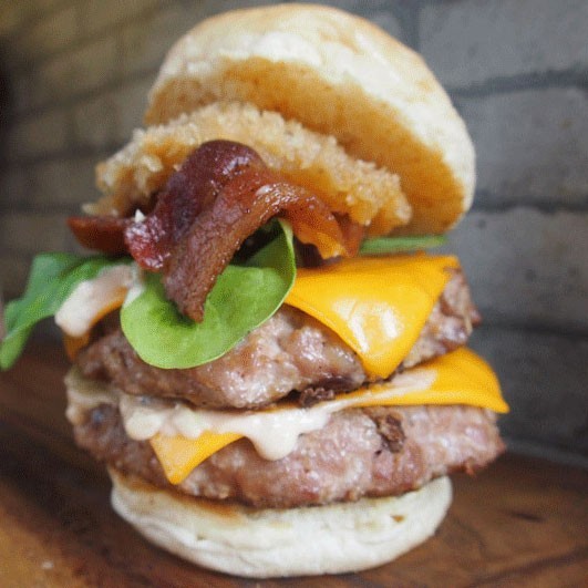 Single Beef Burger, Bacon&Cheese - Wongnai