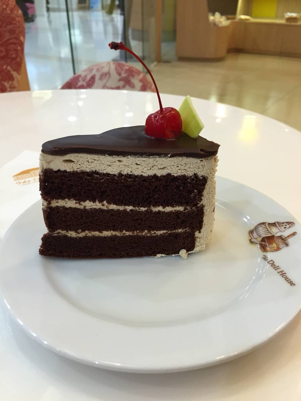 รีวิว The Deli House จามจุรีสแควร์ - จะงดทานเค้กแต่พอเห็นป้าย 30% ตาโต ...