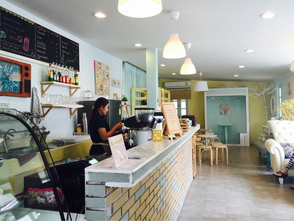 รีวิว Cafera Tales - ร้านกาแฟน่ารัก ๆ หวานๆ สไตล์พาสเทล - Wongnai