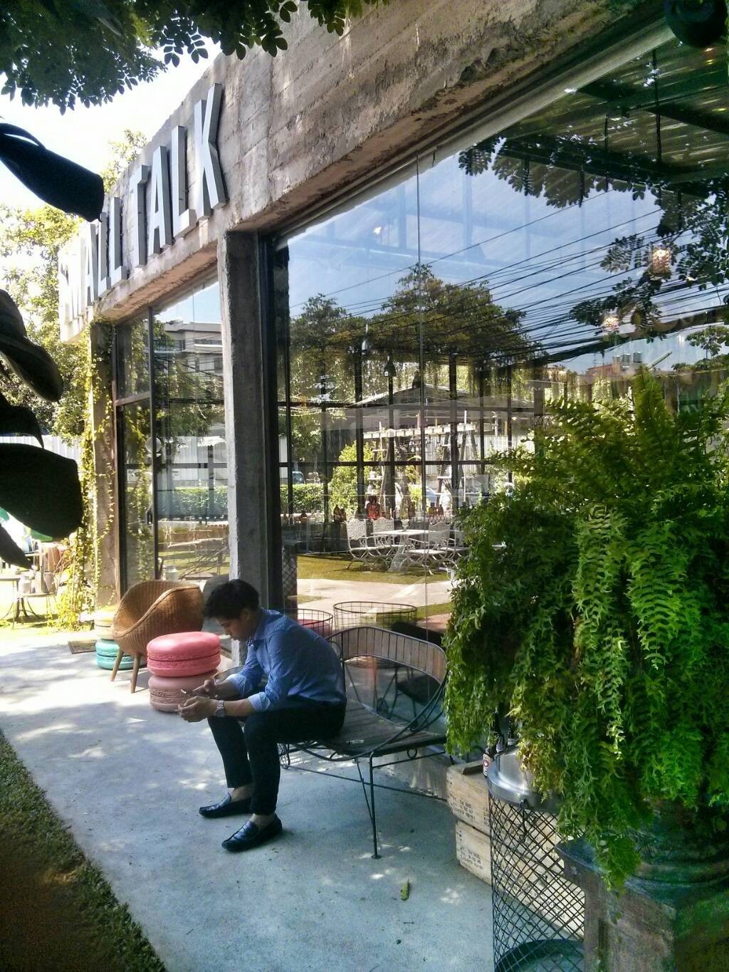 รีวิว Small Talk Cafe & Hangout - ไม่ได้เข้าร้านกาแฟนานกว่า 21 วันแล้ว ...