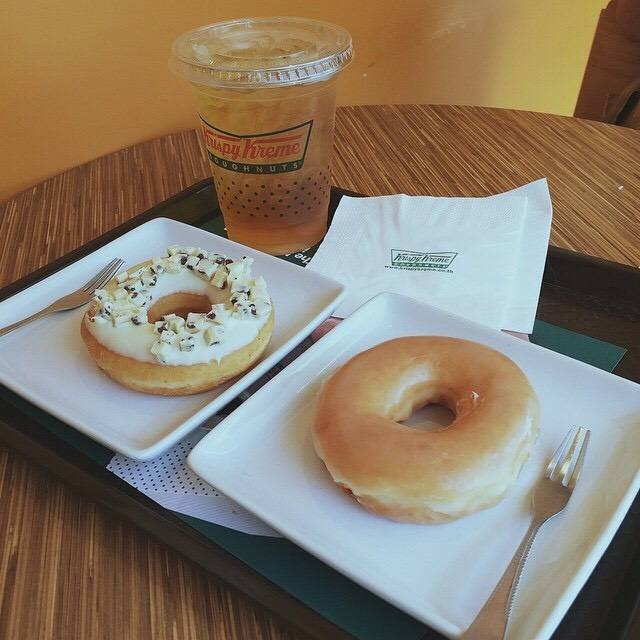 รีวิว Krispy Kreme Central ลาดพร้าว - ให้เลยความอร่อย นุ่ม หวานกำลังดี