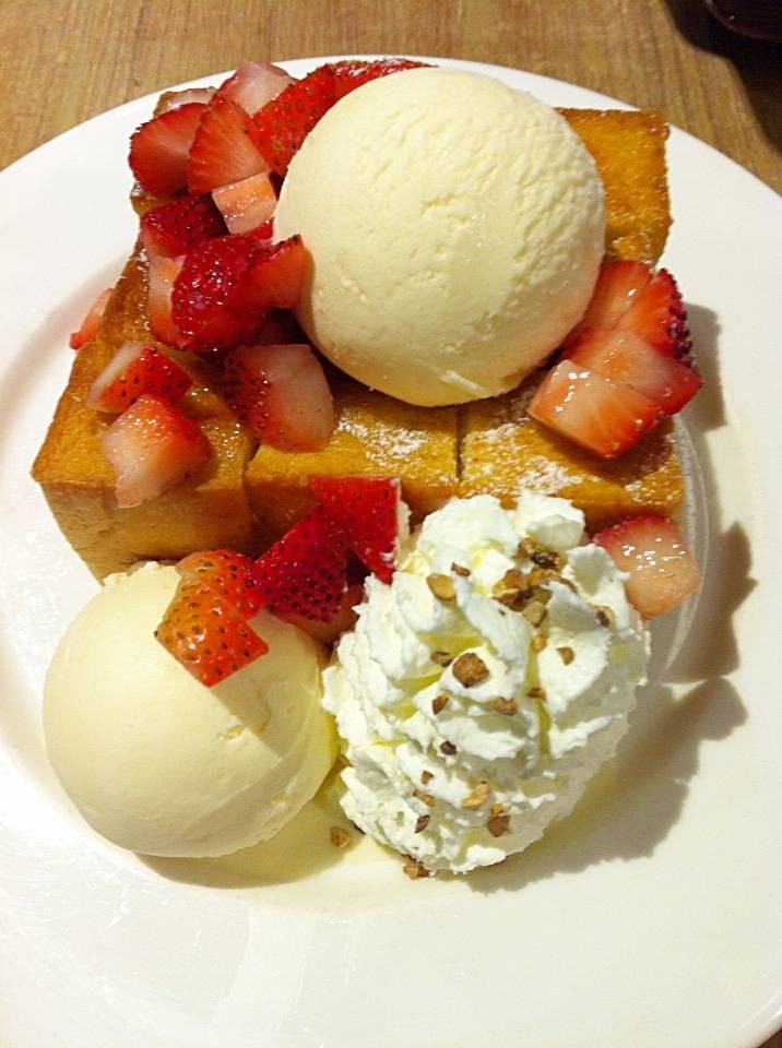 รีวิว After You Dessert Cafe ชั้น2 สีลม คอมเพล็กซ์ - ร้านขนมที่เป็นมาก ...