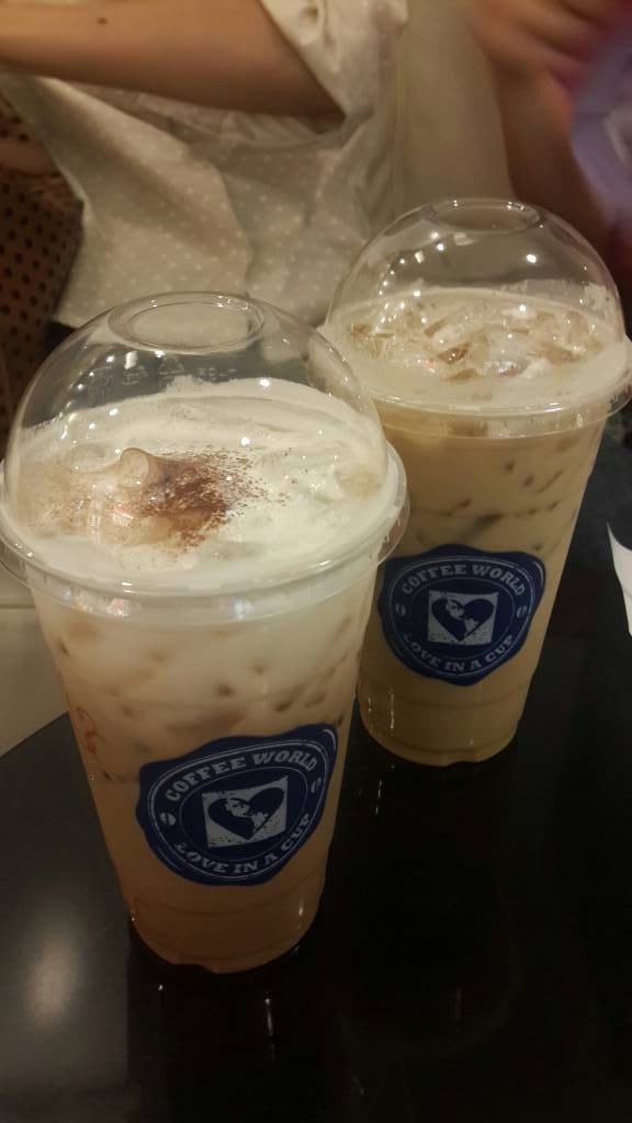 รีวิว Coffee World centralworld - ชอบกาแฟเน้นปริมาณ มาร้านนี้