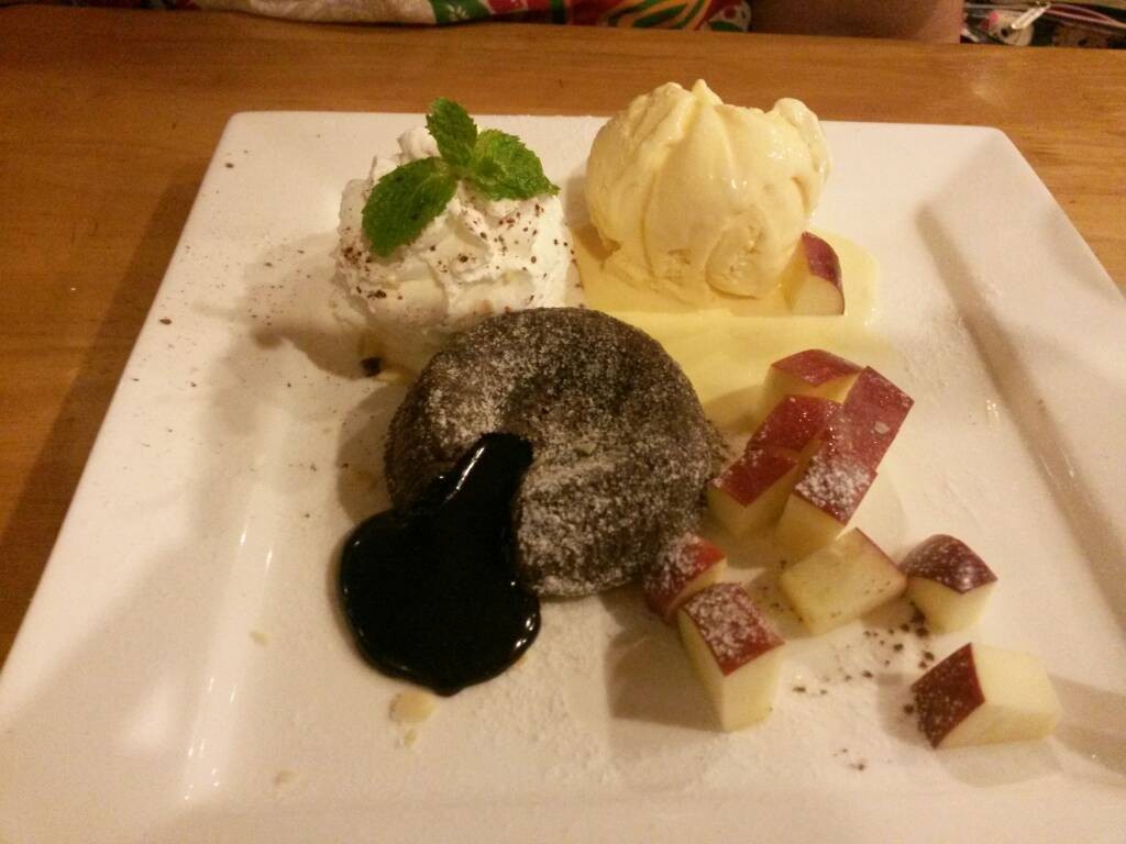 รีวิว Matoy Cafe' - ของคาวช้าไป ของหวานเด่นมาก