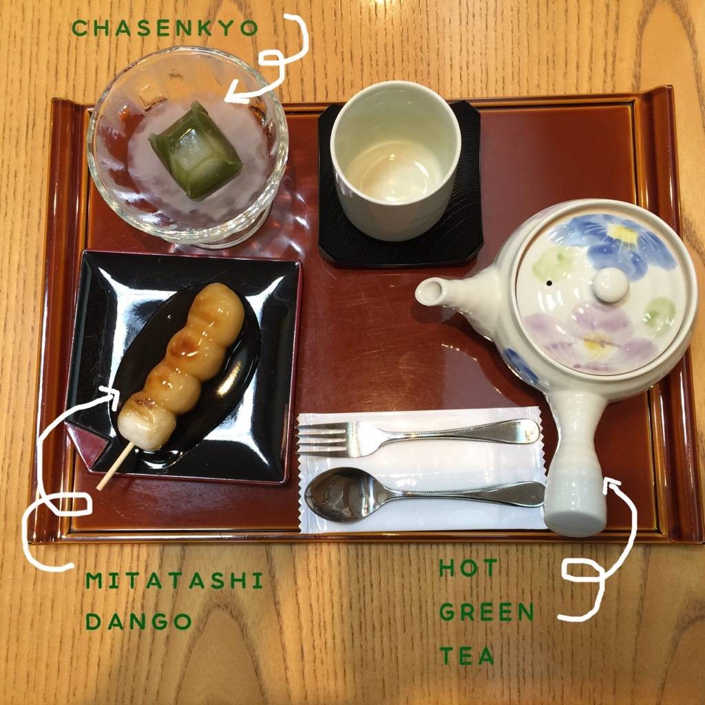 รีวิว Minamoto Kitchoan Obanyaki Dango Japanese Pancake Central World ...