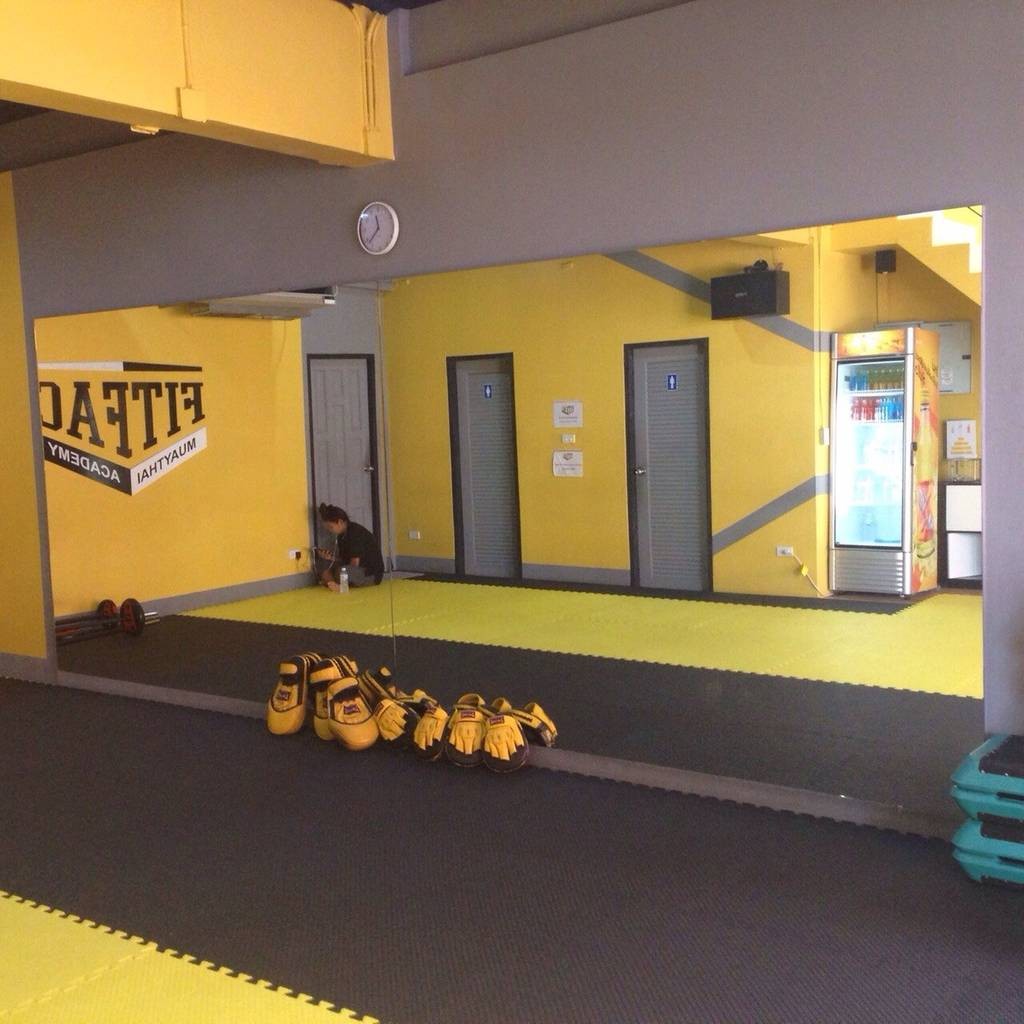 รีวิว FITFAC Muaythai ตลิ่งชัน - สะอาดมากค่ะ ชอบที่มีนักวิทย์มาค่อยจัด ...