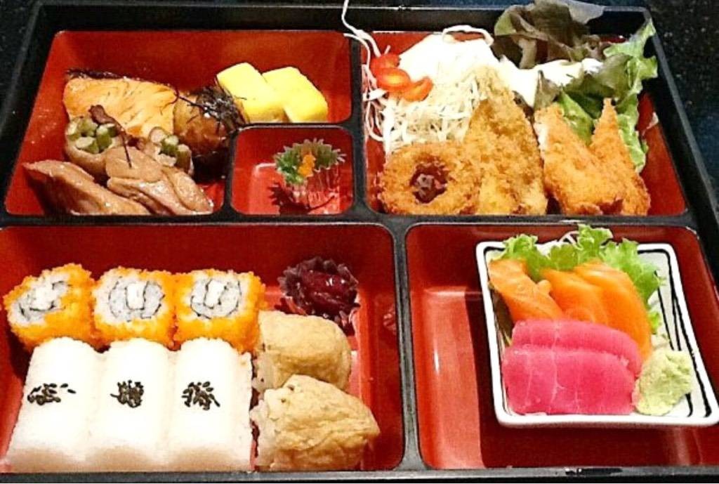 รีวิว Fuji Japanese Restaurant เทสโก้ โลตัส หาดใหญ่ - Fuji (Bento Set)