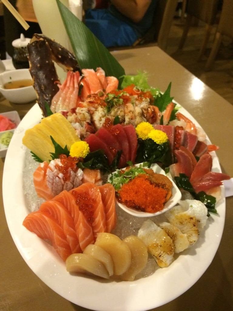 รีวิว Hiso Sushi Aroi Sushi - ร้านอาหารญี่ปุ่น à la carte ตามใจทุกคน หรือชุดโปรโมชั่นสุดคุ้ม