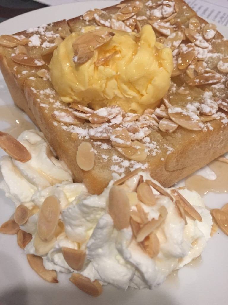 รีวิว 94 Coffee แจ้งวัฒนะ - ร้านกว้างขวาง เพลงไพเราะ คนไม่พลุกพล่าน ถ้าใครชอบสไตล์นี้ ก็มาร้าน ...