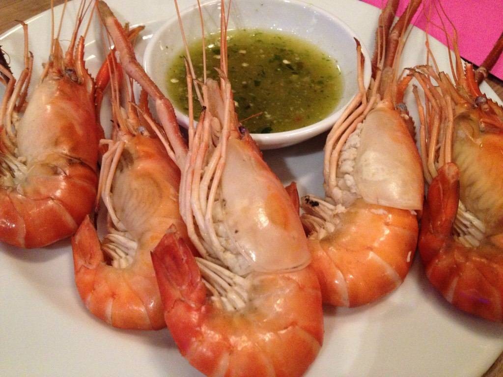 Luxury Caravan Buffet Baiyoke Sky Hotel - สั่งอาหารเดลิเวอรี | Wongnai ...