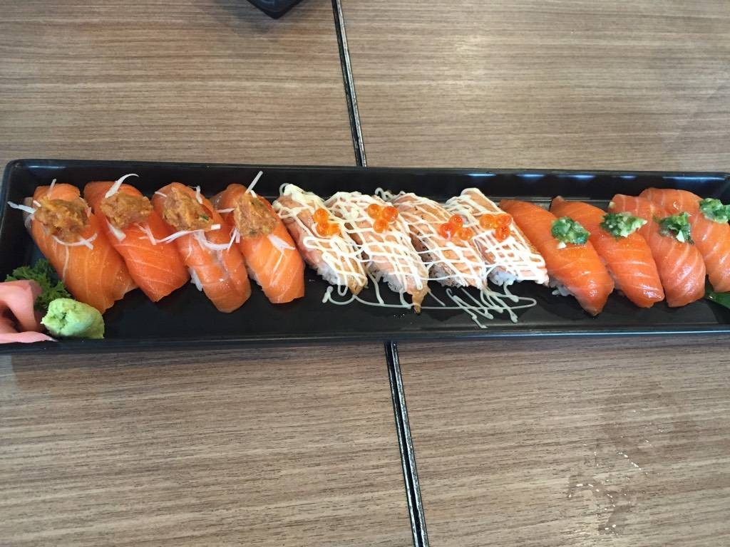 รีวิว Teppan Sushi&grill อยุธยา ซิตี้ พาร์ค - ร้านซูชิที่มีปลาแซลมอน ...