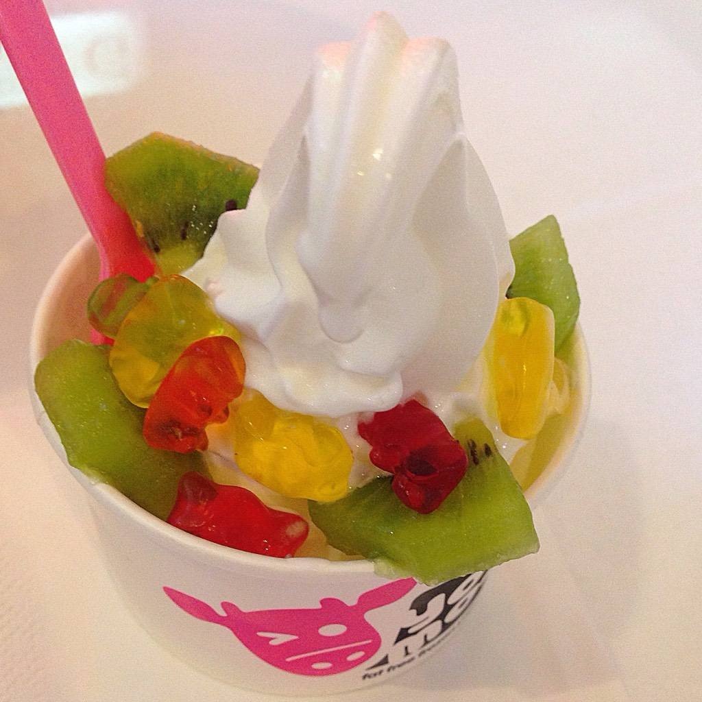รีวิว Yoomoo frozen yogurt สยามพารากอน - อร่อย หลากหลายท๊อปปิ้ง - Wongnai