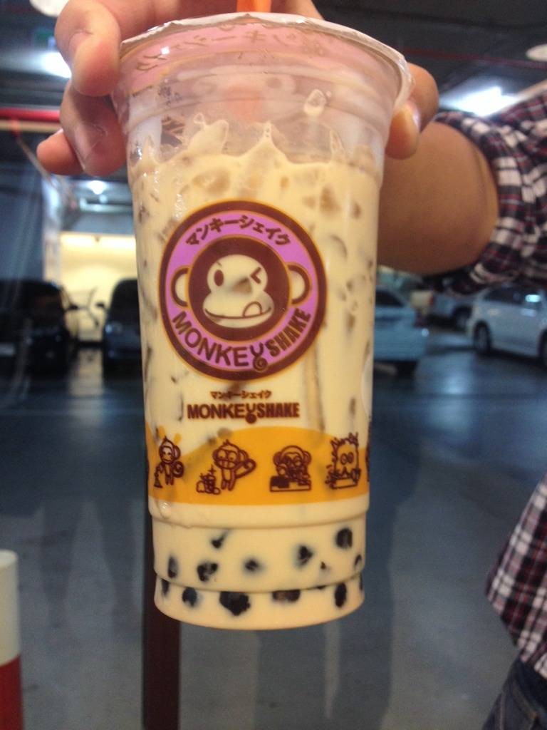 รีวิว Monkey Shake พรอมเมนาด้า เชียงใหม่ - เพิ่งลองทาน ชานมไข่มุกใช้ได้