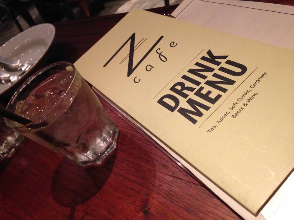 รีวิว Z Cafe - จิ้มจุ่มติดแอร์