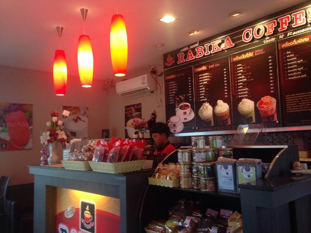 รีวิว Rabika Coffee ปั๊มน้ำมันซัสโก้ทับมา - เติมน้ำมันเติมคาเฟอีน