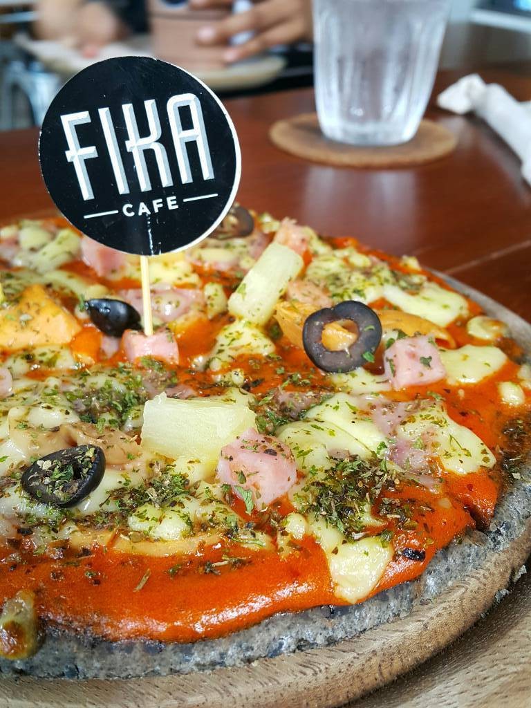 [รีวิว] ร้าน FIKA Cafe | เมนูแนะนำ รูปภาพ ราคา