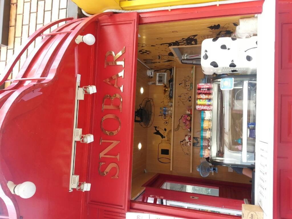 รีวิว Snobar เอเชียทีค - ไอศครีมหลากท้อปปิ้ง