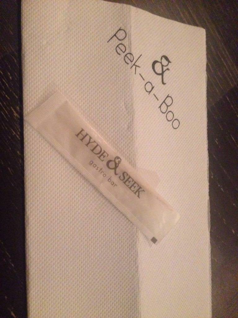 รูป Hyde & Seek Athenee