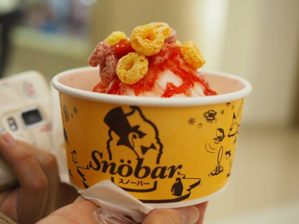 รีวิว Snobar สยามพารากอน - ปุยหิมะเนื้อเบ๊าเบา หวานๆเย็นๆ จกสักคำแล้ว ...