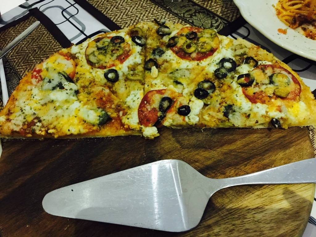 รีวิว Di Angello สไตล์นิวยอร์ค - พิซซ่าชีสสด ต้องลอง!! - Wongnai