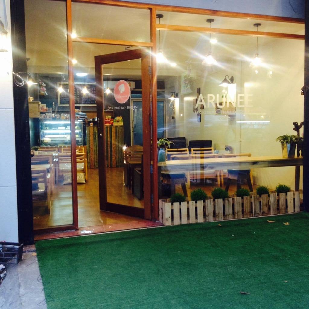 รีวิว Arunee Original Thai Dessert - ขนมไทยสุดชิค